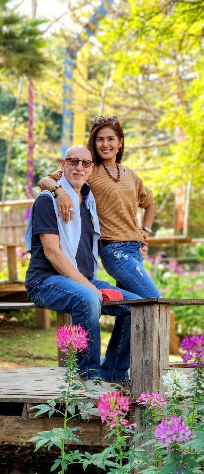 Senior Caregiver Job, Saraphi | Care Giver kind and Caring to be Part ...