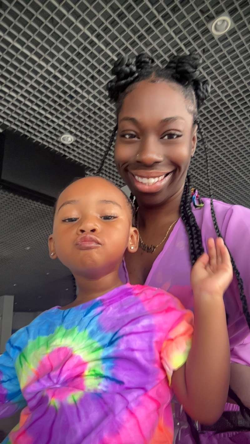 Au Pair Job, Nondaburi | Me and my daughter want to learn culture